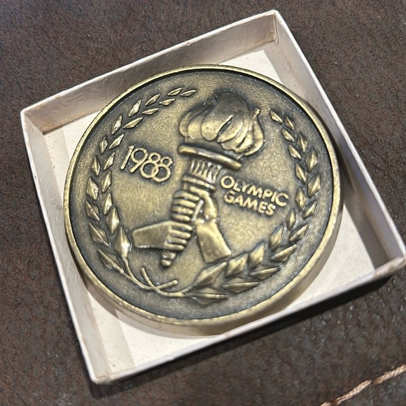 US Mint | Other | 988 Olympic Games Vintage Collectible Coin ...